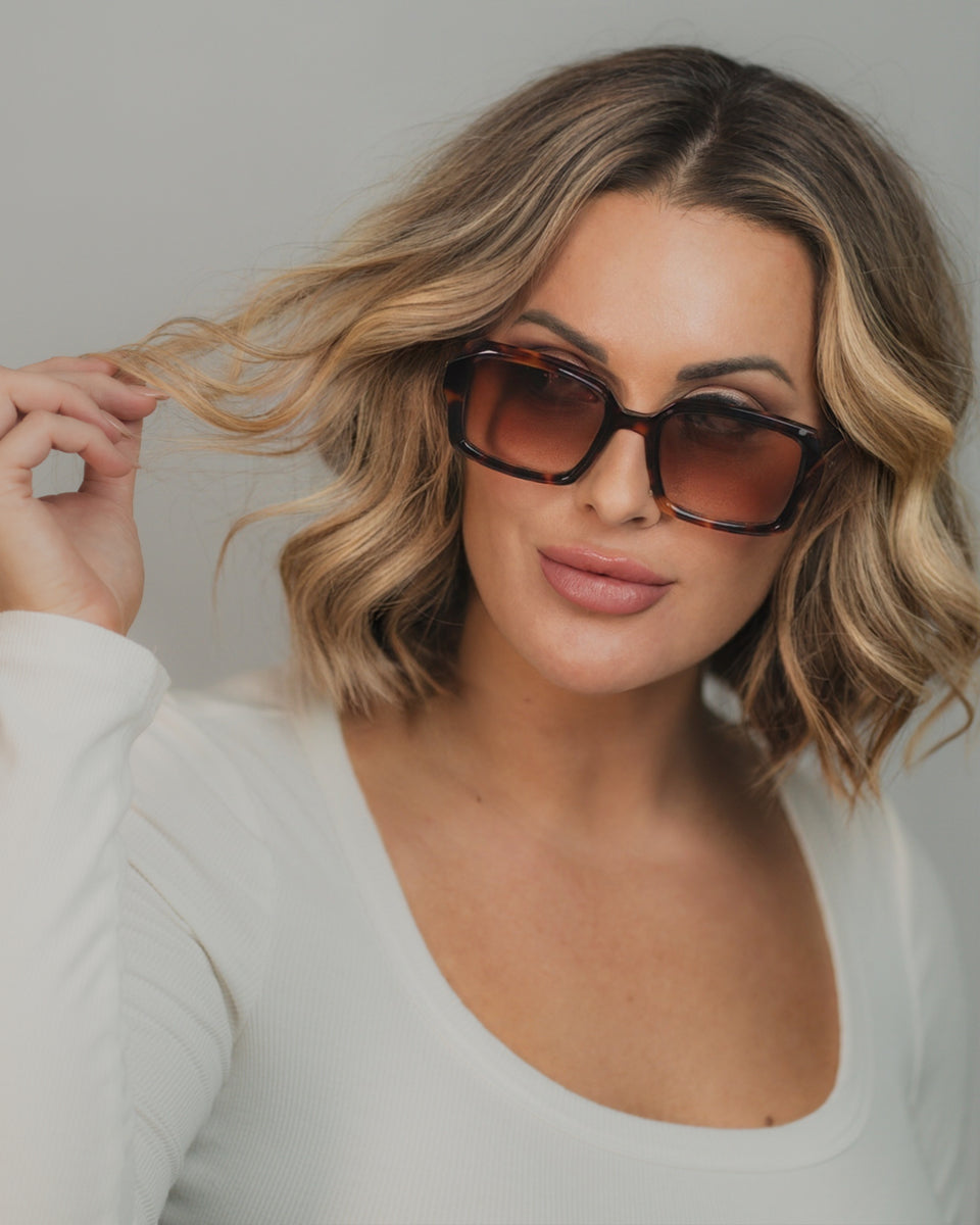 Tonya | EYEBAR HOUSTON